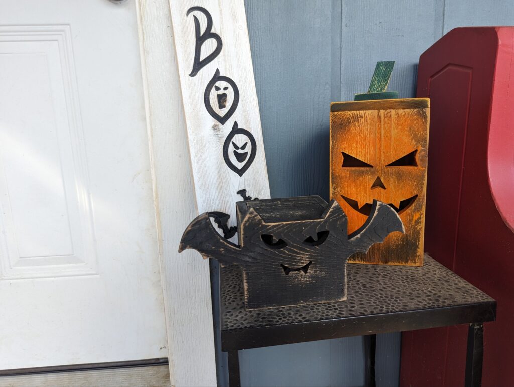 Halloween Lantern – Bat – Jester Metal Works